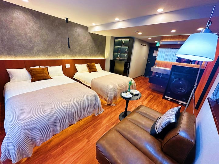 A3现代装修/西新宿五丁目车站/近新宿商区/车行两站到新宿站/可步行新宿中央公园/电梯直达/最大4 - Shinjuku City