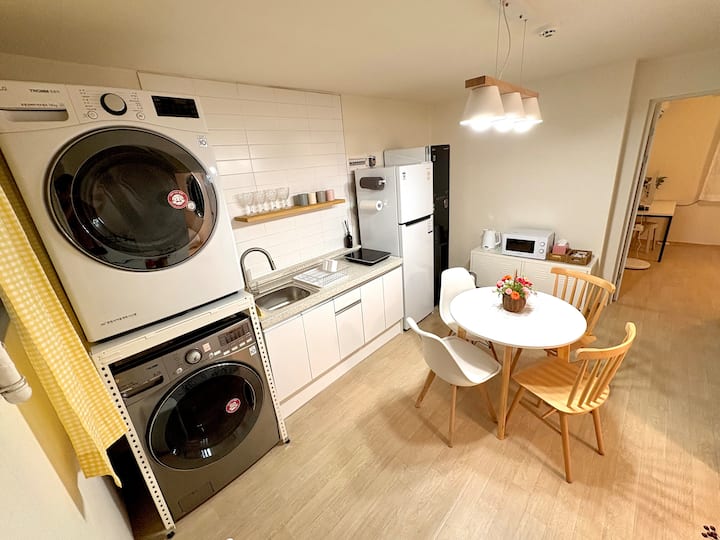 *장박할인* Stay Koo [논현]/논현역 도보 5분/먹자골목/근처병원 - Seoul