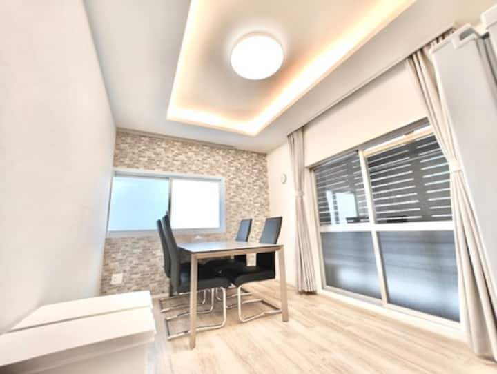 Modern Japanese & Western Room｜up To 4｜for Family - Ueno