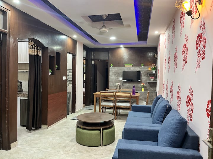Luxury 3bhk Flat|delhi Airport|wi-fi+free Parking - New Delhi Indira Gandhi Airport (DEL)
