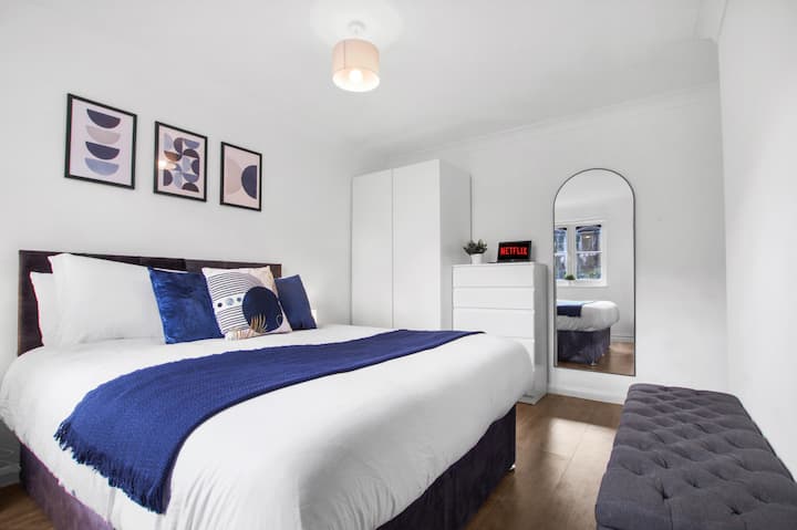 Modern 2 Bedroom Apartment With Private Parking. - Maidenhead