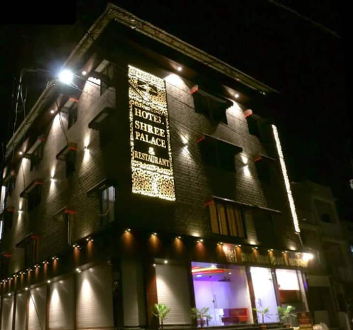 Hotel Shree Palace & Restaurant Superior Ac Room - Ratlam