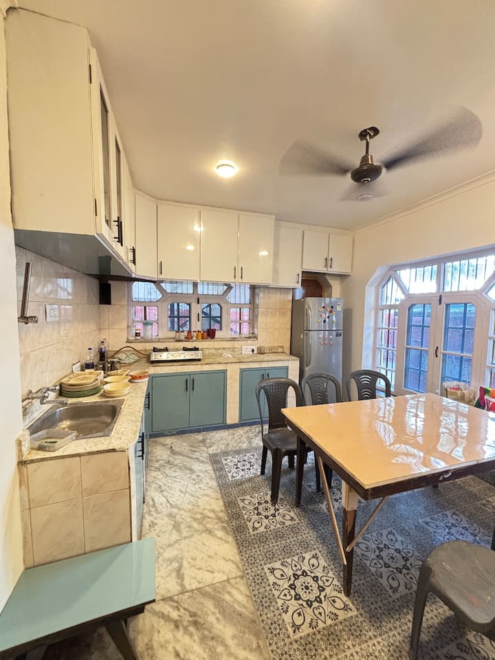 3 Bhk Available Near Dal Lake - Srinagar