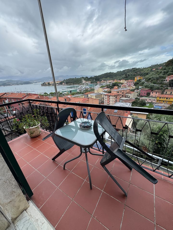 Seafront Apartment Free Parking Portovenere-5terre - Porto Venere