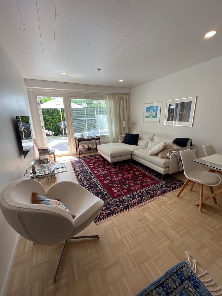 Tyylikäs Asunto Puutarhalla - Espoo