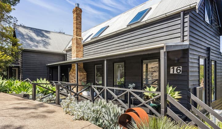 Coastal With Country Feel - Mornington