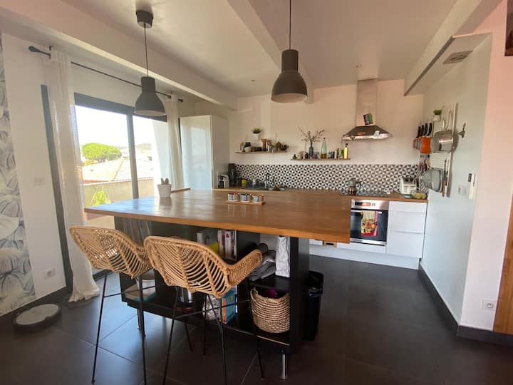 Loft Spacieux Et Cosy - Frontignan