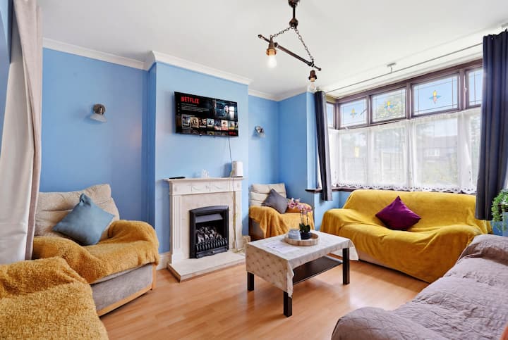 4 Bedroom Central Birmingham - Birmingham