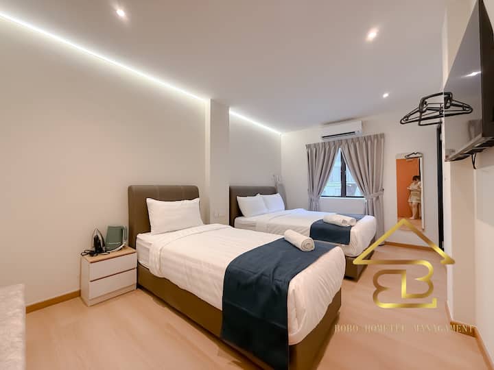 Private Triple Room @ Ipoh Town Bathroom, Tv &Wifi - Ipoh