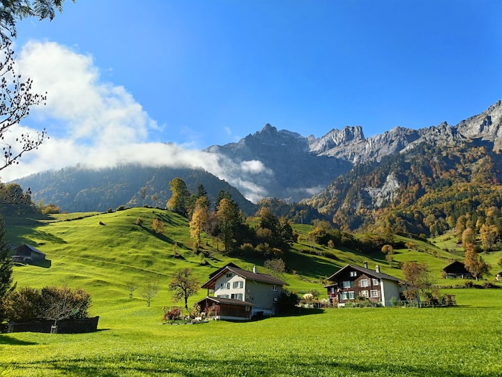 Idyllische Auszeit In Den Bergen - Elm