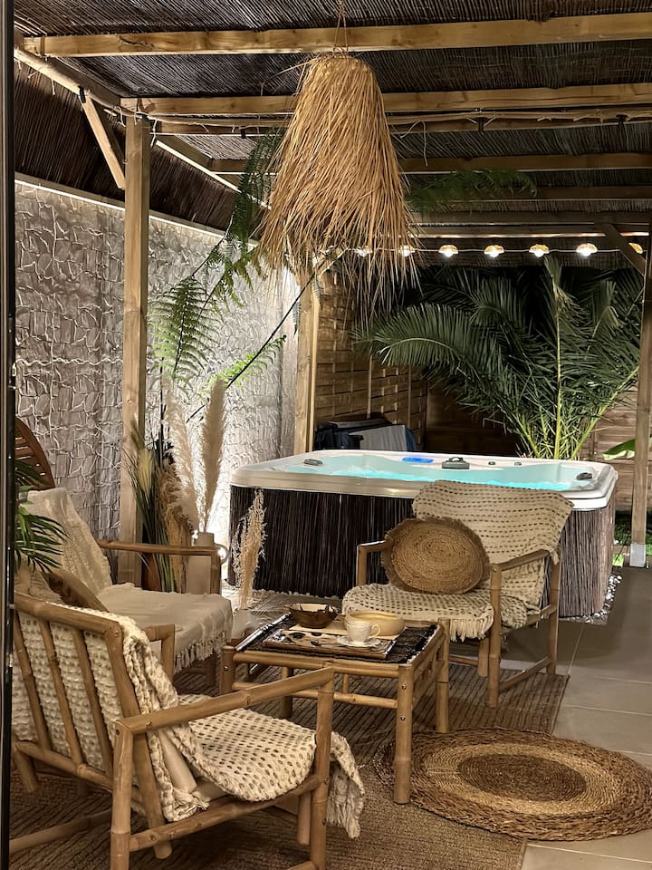 Jungle Evasion By El Tigre Jungle Room Spa Vendée - La Roche-sur-Yon