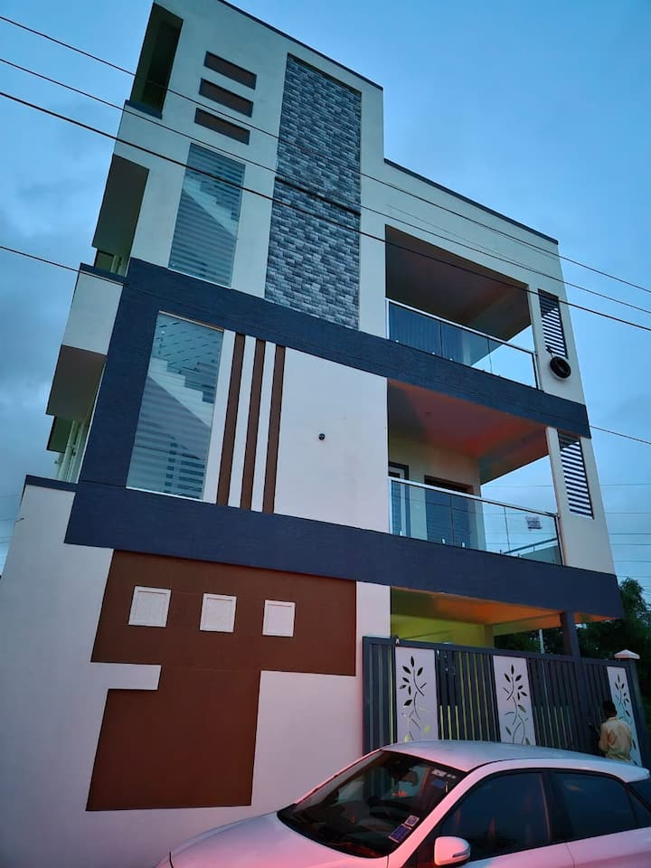 Calm And Cosy 1bhk In 3rd Floor - Mysuru