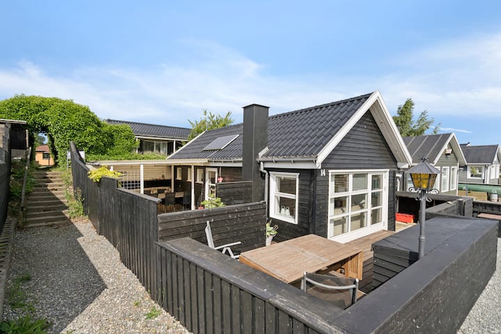 Lækker Perle - Helt Tæt Ved Vand - Odense