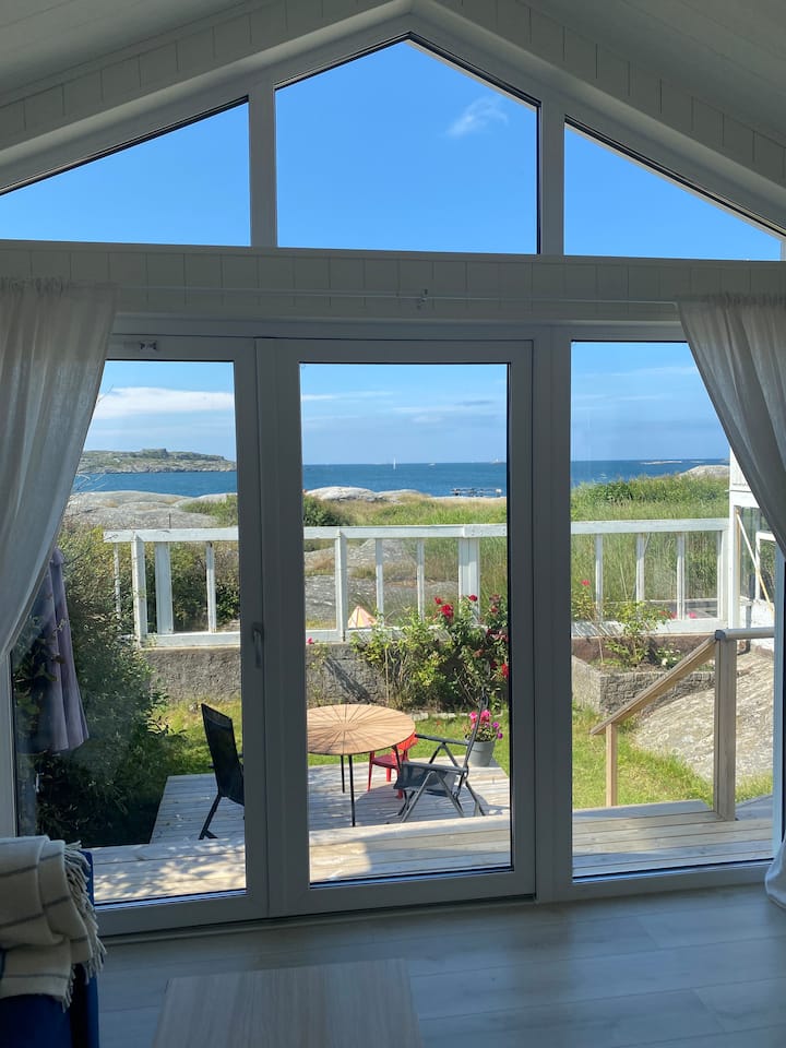 Havsutsikt Och Salta Bad - Hönö