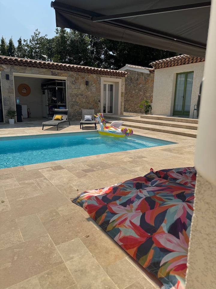 Studio Indépendant Dans Villa * * * * * - Roquebrune-sur-Argens