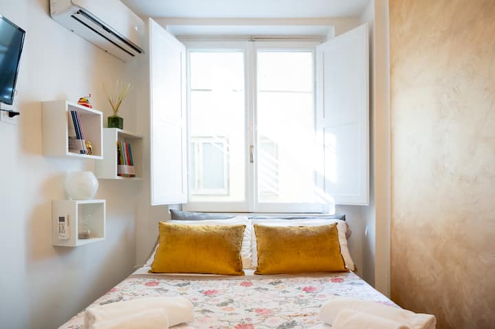 Piccolo Gioiello Sul Ponte Vecchio - Florencia