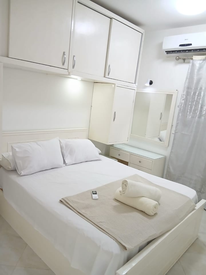 شقه مميزه في منطقة عرابيا قريبه من البحر - Hurghada