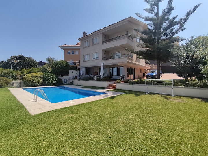 Casa En Nigrán Con Vistas Al Mar - Baiona