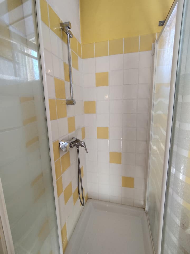 Studio Cosy Lumineux, Vue Dégagée, Parfait Pour 2 - Veynes