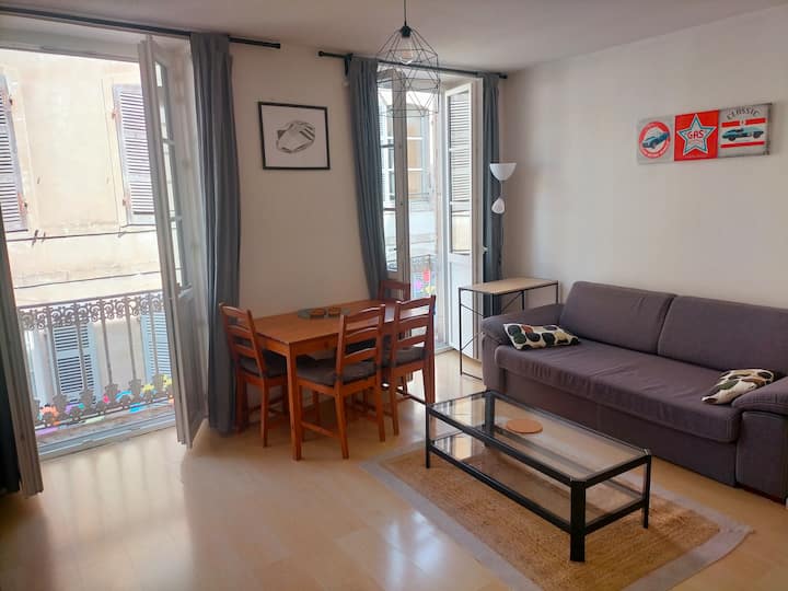 Appartement, Cœur De Ville - Dax