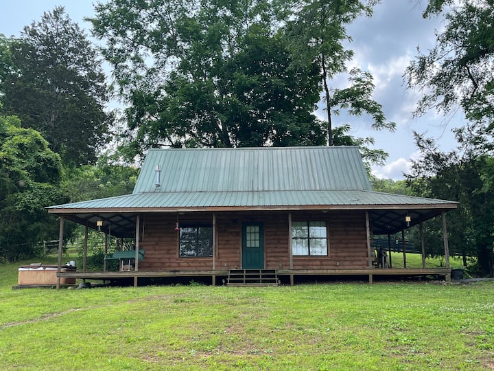 Painted Hills Cabin - Mentone, AL