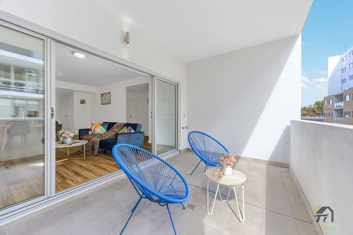 Wolli Creek中心两房公寓&设备齐全 - Sydney