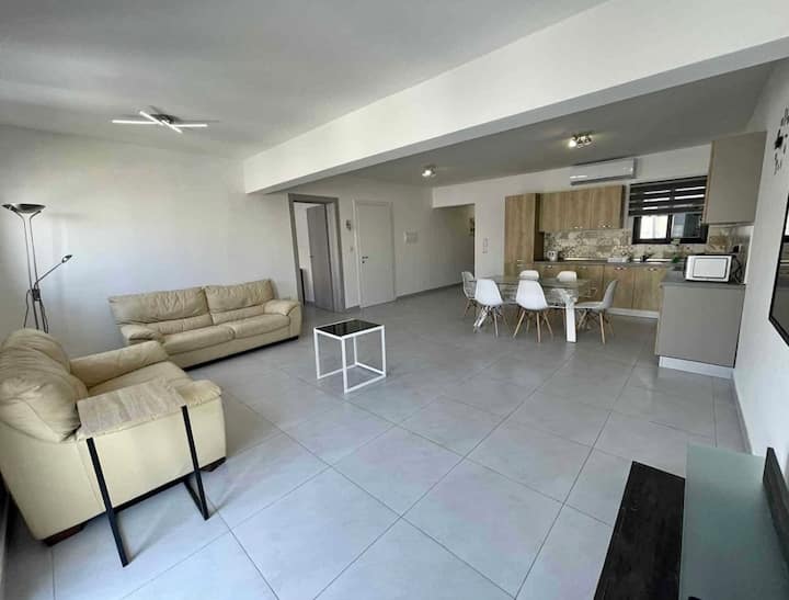 Apartamento Grande - Málta