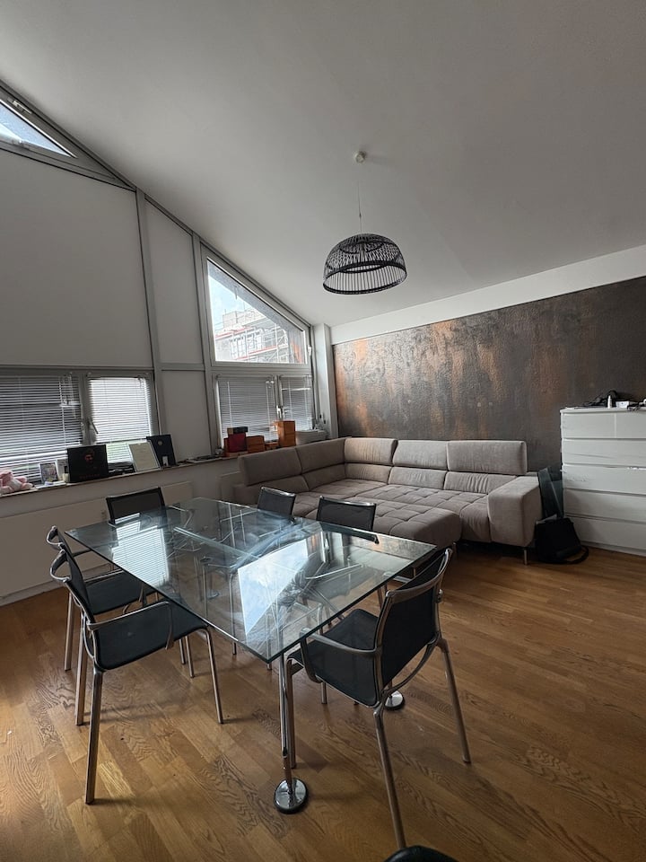 Zentrale Wohnung In Köln - Cologne