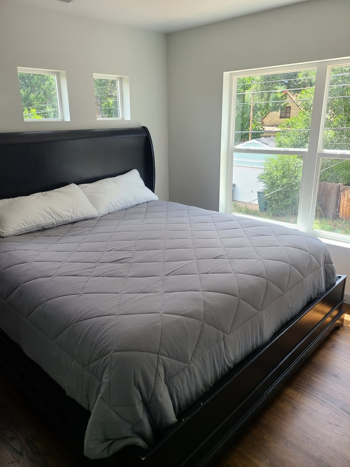 The Rocky Mountain Time Warp - Cheyenne Mountain Zoo, Colorado Springs