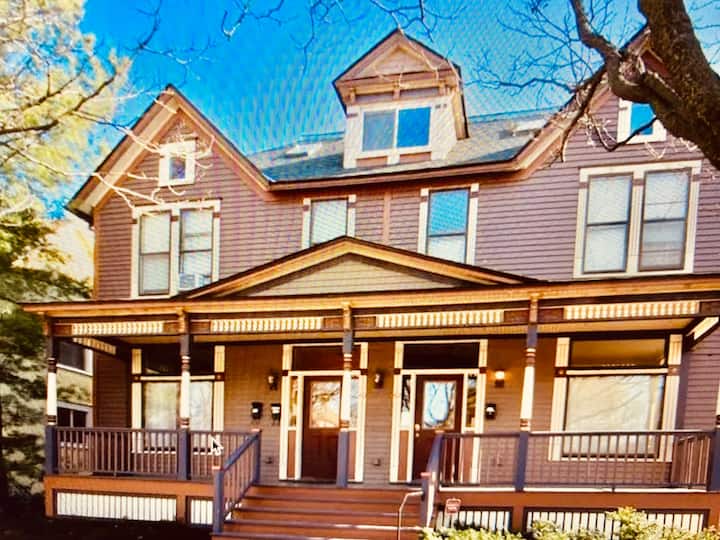 Del Sol Vibrant And Walkable - Saint Paul, MN