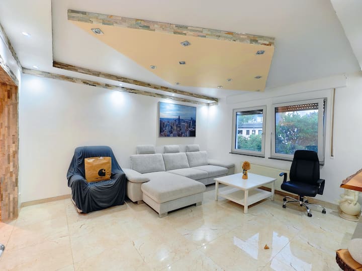 Central Modern Apartment In Düsseldorf - Düsseldorf