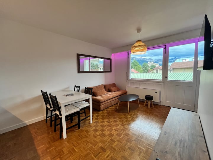 T2 Annecy- 
Secteur Calme Et Proche Centre Ville - Cran-Gevrier