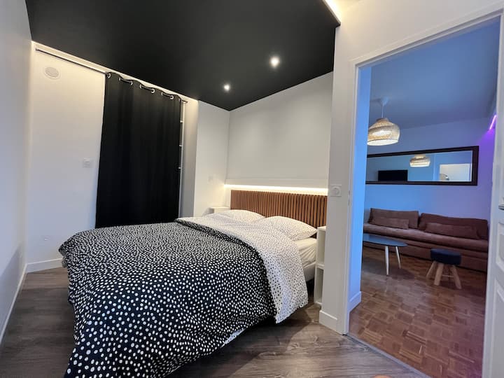 T2 Annecy- 
Secteur Calme Et Proche Centre Ville - Ibis Annecy - Cran-Gevrier