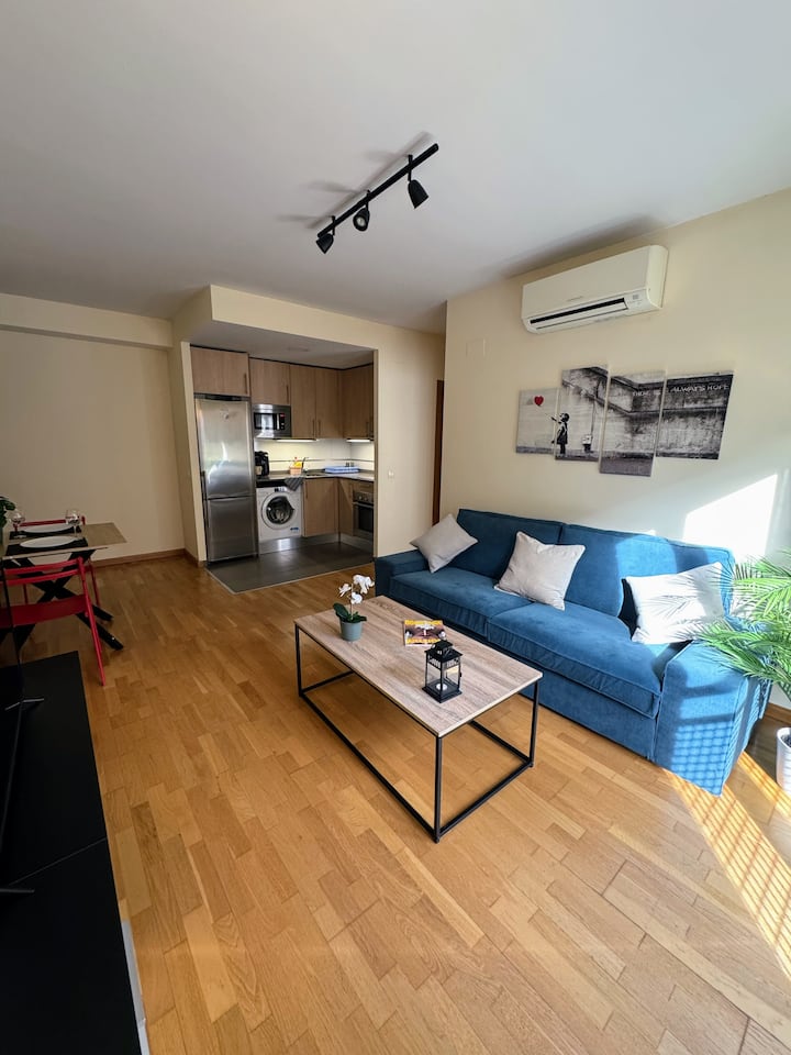 Piso Con Piscina Y Gym, Cerca Del Centro - Madrid