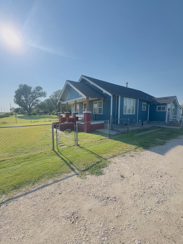Nice Farm/ranch House - Boot Hill Casino & Resort