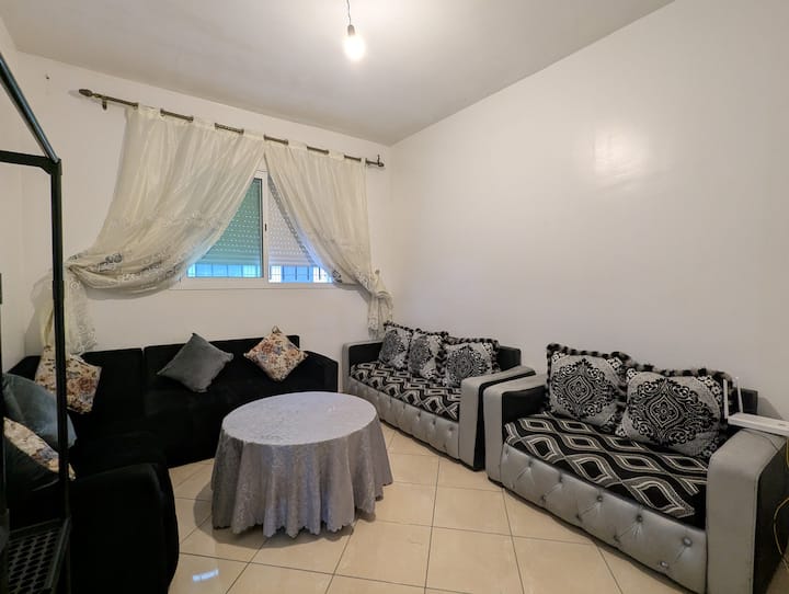 City-center Comfort • Kitchen • Walk To Everything - Tetuán