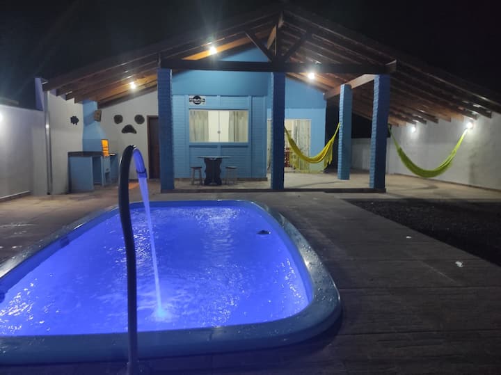 Casa Com Piscina Para 12 Pessoas - Guaratuba