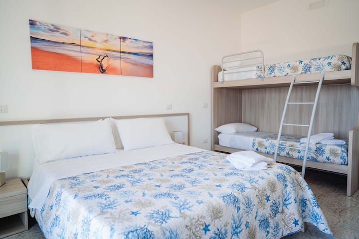 Hotel Indaco - Quadrupla Con Terrazza Vista Mare - Casal Velino