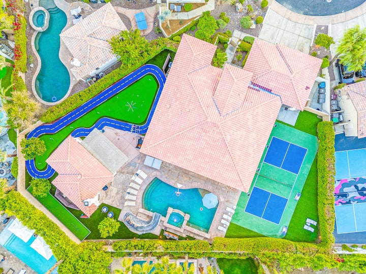 All Inclusive 0.4 Acre- Sapphire Oasis/game Room - Indio, CA