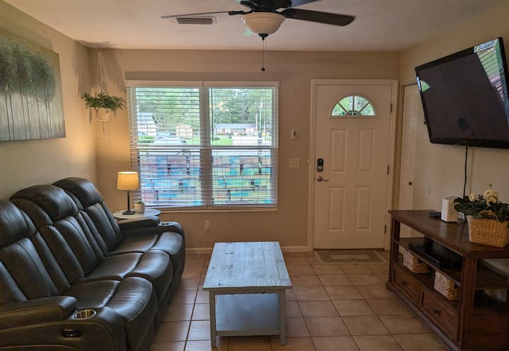 Capital Circle Nw - 3br-1.5 Ba - Tallahassee, FL