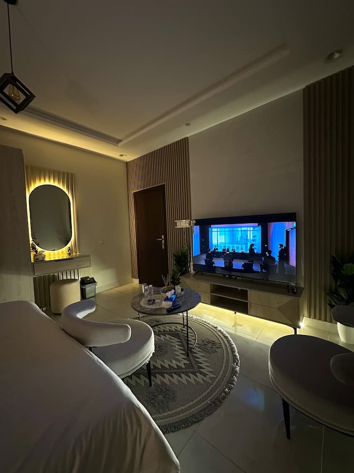 "استديو هادئ بدخول ذاتي لأقامة مريحة وهادئة " - Jeddah