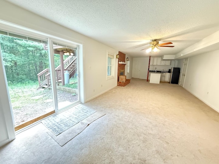 Enjoy Your Stay In Spacious Basement - Stafford, VA