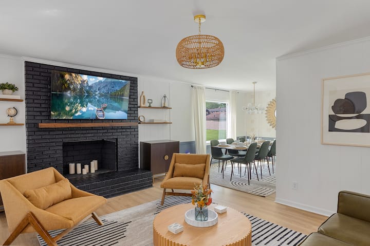 Modern Family Getaway Near Carowinds & Charlotte - Fort Mill, SC