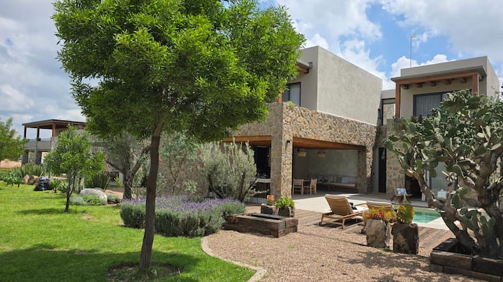 Estrena Hermosa Casa, Alberca Privada Y Concierge - San Miguel de Allende