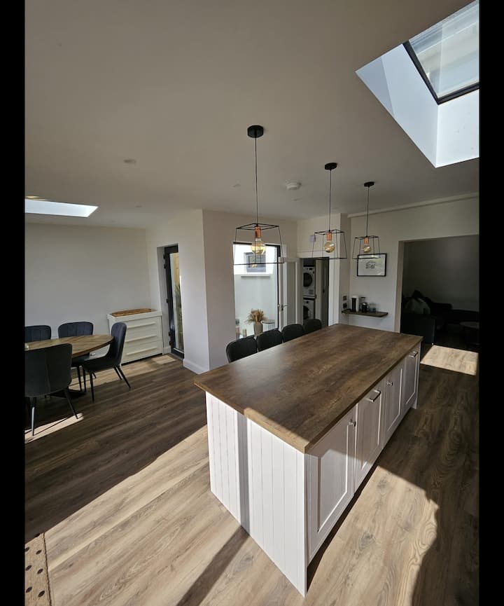 Family Home,  Heart Of Clontarf - Portmarnock