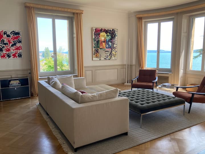 Spacious Heritage Home - Neuchâtel, İsviçre