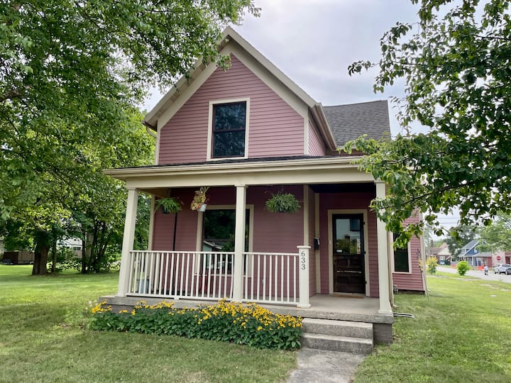Spacious Century-old Home - South Bend, IN