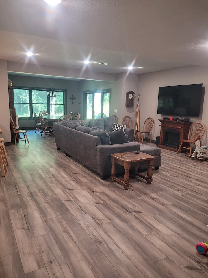 Inspired Acres 
Basement Apartment And Cabin - Elkhart, IN