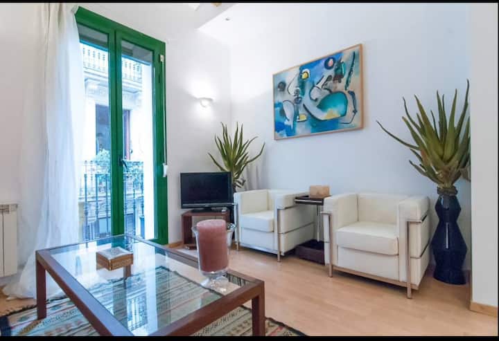 Gracia Bonito Piso Con Terraza. - Barcelona