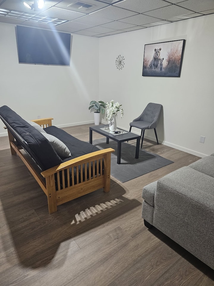 Spacious 4bed Retreat - Fairbanks, AK